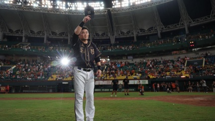 MLB／鄧愷威三振能力強卻控球不穩！寫大聯盟124年罕見紀錄│TVBS新聞網