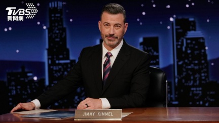 迪士尼門票飆七千！馬斯克億賠踢走推特CEO│TVBS新聞網