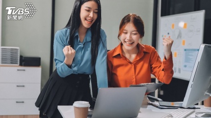 天氣／麥德姆颱風水氣灌台灣！2地區雨最猛 1圖看中秋賞月指數│TVBS新聞網