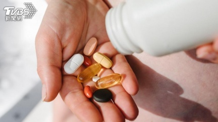 運動不能化妝？醫示警恐干擾皮膚排汗：只化「3部位」最安全│TVBS新聞網