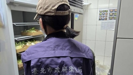 UNIQLO神級聯名回歸！+J、LEMAIRE開賣日期、品項一次看│TVBS新聞網