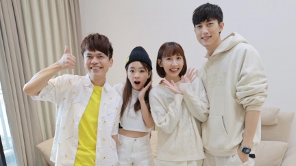 第7屆走鐘獎來了！Andy老師「黑西裝走紅毯」曝心聲：看留言看到哭│TVBS新聞網