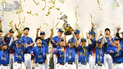 好神！大谷翔平「3轟10K」獲MLB傳奇時刻獎ㅤ官方盛讚︰最偉大的Sho│TVBS新聞網