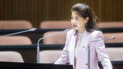 睽違147天！海鯤號第4度出海浮航測試 專家：為潛航準備 │TVBS新聞網