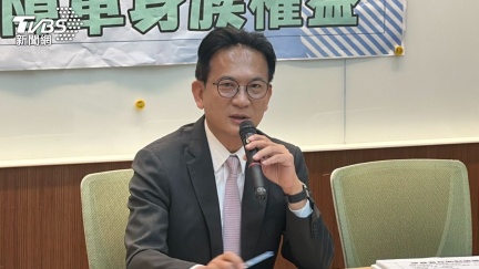 藍推助理費除罪化「立委1年多780萬元」 綠轟詐騙要求撤案│TVBS新聞網