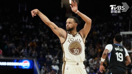 NBA／柯瑞回歸轟39分！熱身大秀超扯投籃 勇士仍不敵灰狼│TVBS新聞網