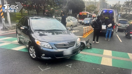 快訊／台鐵台中栗林站「旅客行動電源冒煙起火」緊急疏散│TVBS新聞網