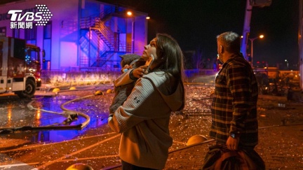 俄300無人機狂攻 基輔半數住家斷電 零下13度凍成冰窖│TVBS新聞網