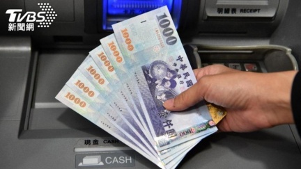 議員助理月薪1萬他兼做地下匯兌11年僅得6萬 全繳回還得付國庫20萬│TVBS新聞網