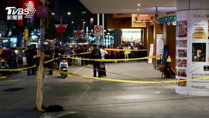 一家三口12年跌倒數百次！他詐保2800萬擁260條金條、7套房│TVBS新聞網