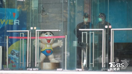 張庭16歲女兒被酸「最醜星二代」 高EQ回應：我像林瑞陽│TVBS新聞網