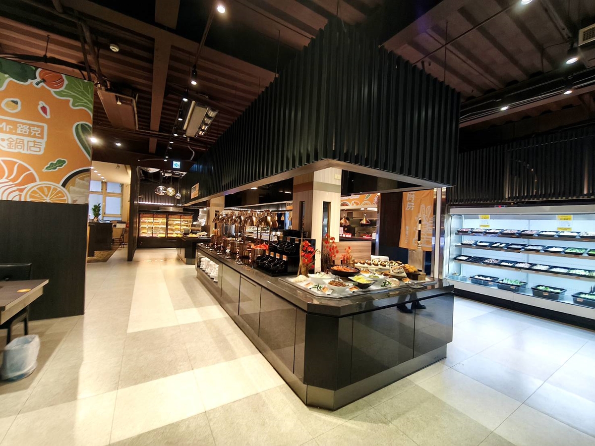 新北吃到飽推薦！「Mr.路克火鍋」活蝦吃到飽現折近200元，菜單、價位一次看|食尚玩家