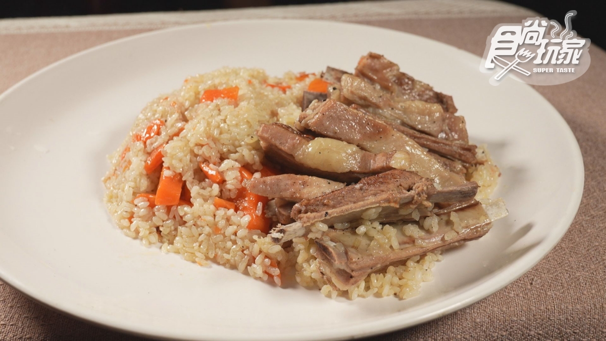 阿凡堤新疆羊肉烤包子，烤饢，大盤雞-桃園市美食下午茶首選 │ 食尚玩家