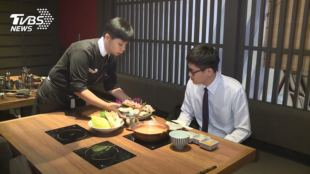 搶人才！乾杯「調薪」槓王品 時薪最高240│TVBS新聞網