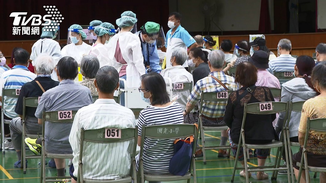 第7輪AZ疫苗登記完成「若變心想換」 最快9/11可改選BNT│TVBS新聞網