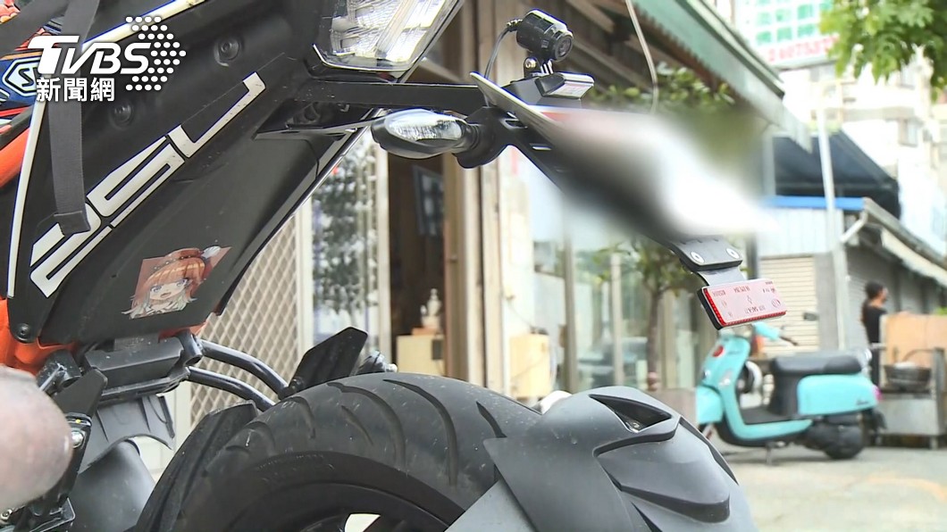 車貼是知名「Vtuber」 騎士遭輾湧入上千則留言RIP│TVBS新聞網