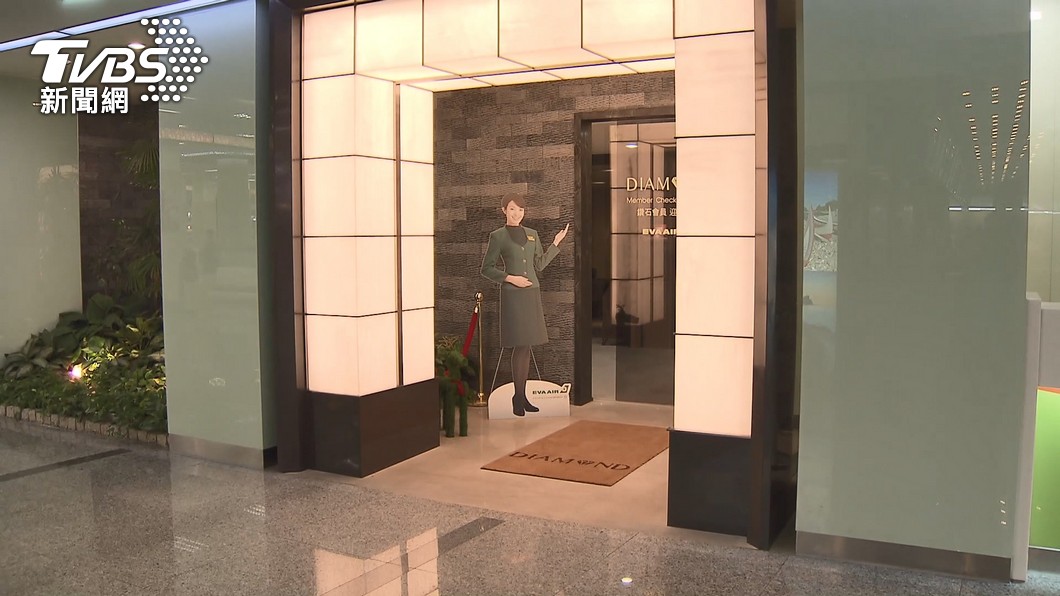 長榮外籍機師確診！居檢期派飛 已打2劑BNT│TVBS新聞網