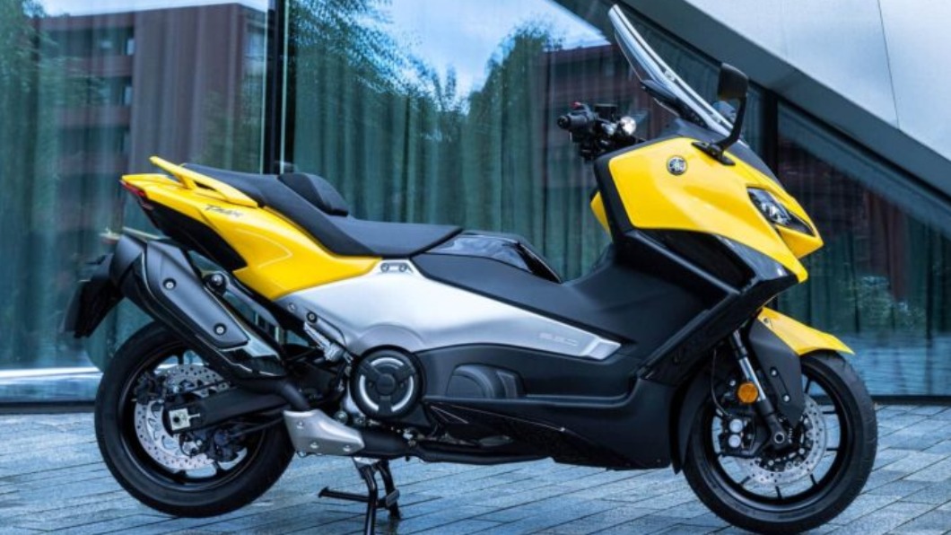 22年式Yamaha TMAX登場 升級7吋數位儀表超吸睛！│tmax│yamaha│大羊│TVBS新聞網
