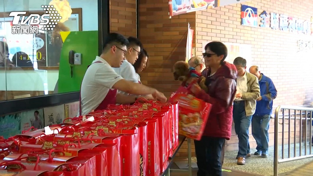 百貨福袋大獎出爐 160萬汽車PK1克拉鑽戒│TVBS新聞網