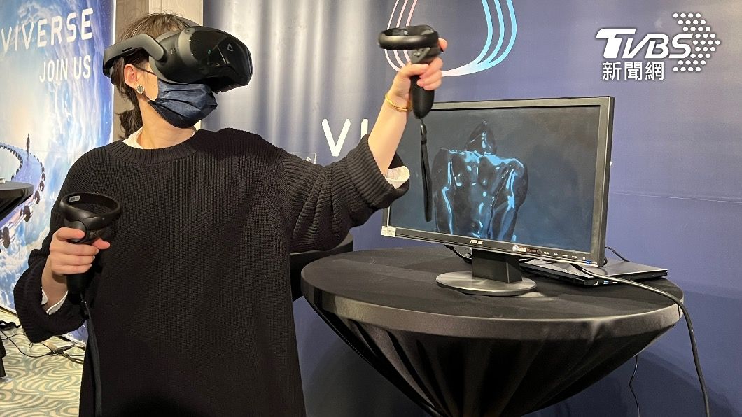 HTC展示元宇宙世界 可自由穿梭、虛擬逛展、買NFT│TVBS新聞網