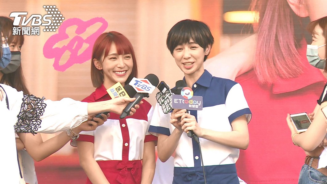 MV點擊破400萬 「魏妮寫詩」舉辦慶功簽唱│TVBS新聞網