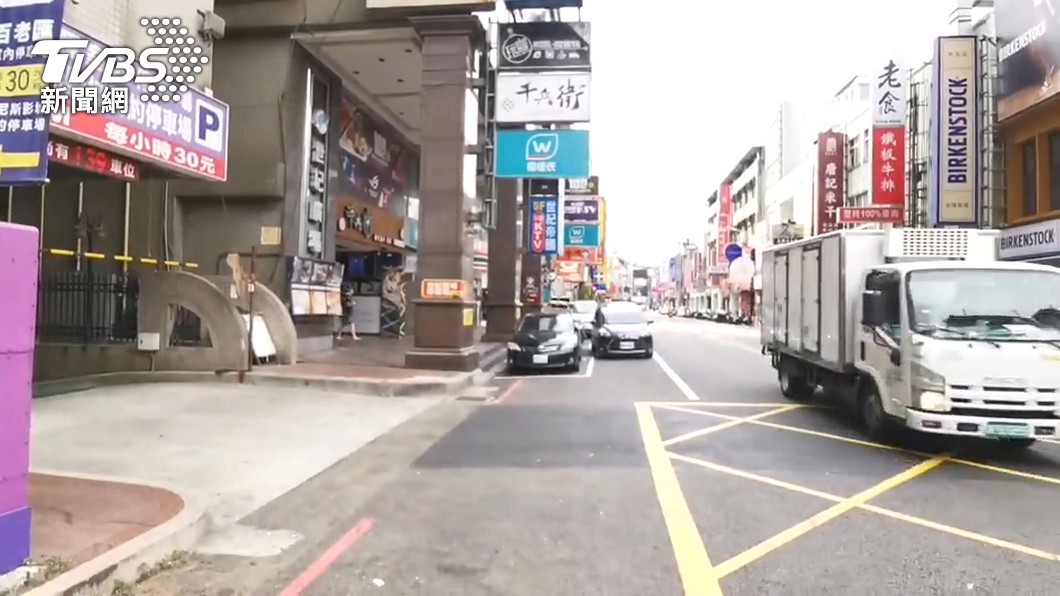 大膽用槍！警連開6槍 壓制夜店酒醉群眾│警方│糾紛│民眾│TVBS新聞網