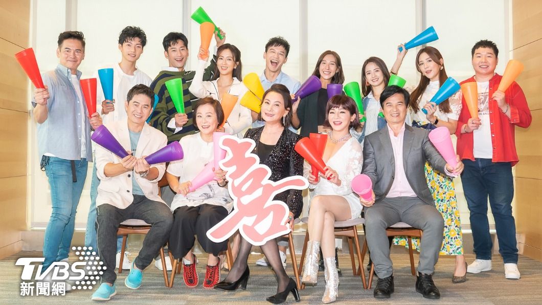 王彩樺產後6天就復工拍戲 親授周曉涵馭夫術：那方面要強一點│TVBS新聞網