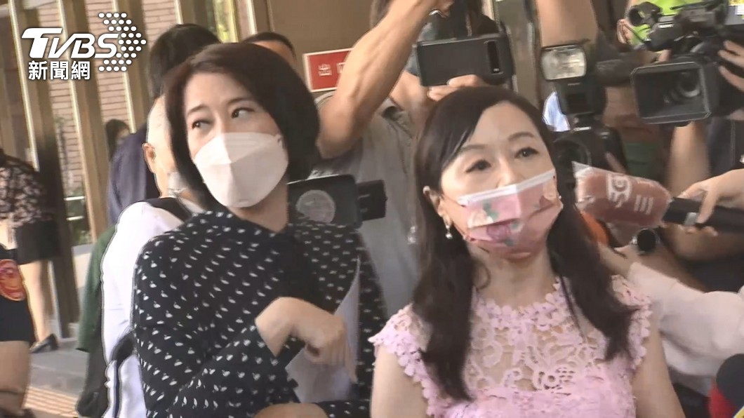 檢舉不斷！民視決議取消周玉蔻《辣新聞》53新聞台聯播│辣新聞152│王鴻薇│台北市議員│TVBS新聞網