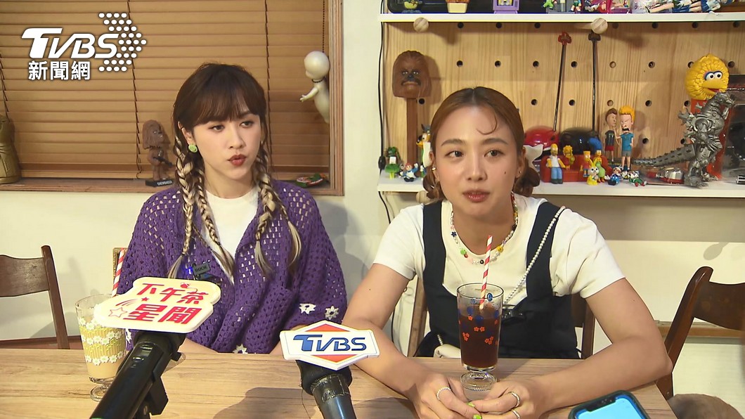 《萌寵明星粗乃玩》吳姍儒、鬼鬼帶臘腸狗 享受頂級寵物沙龍│TVBS新聞網