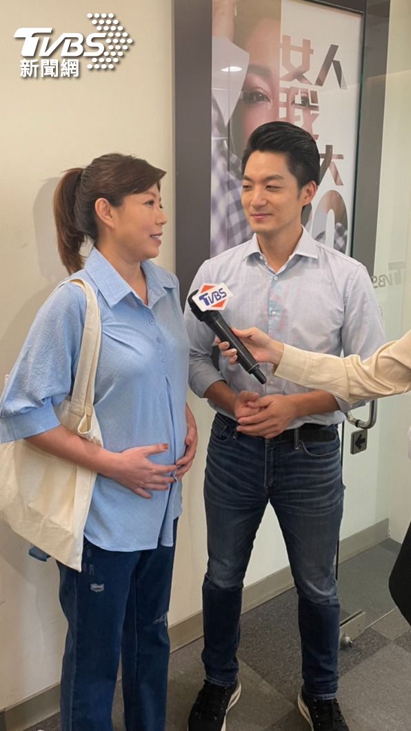 偕孕妻現身！蔣萬安談「女記者緋聞」 蔣太太首曝內心話│TVBS新聞網