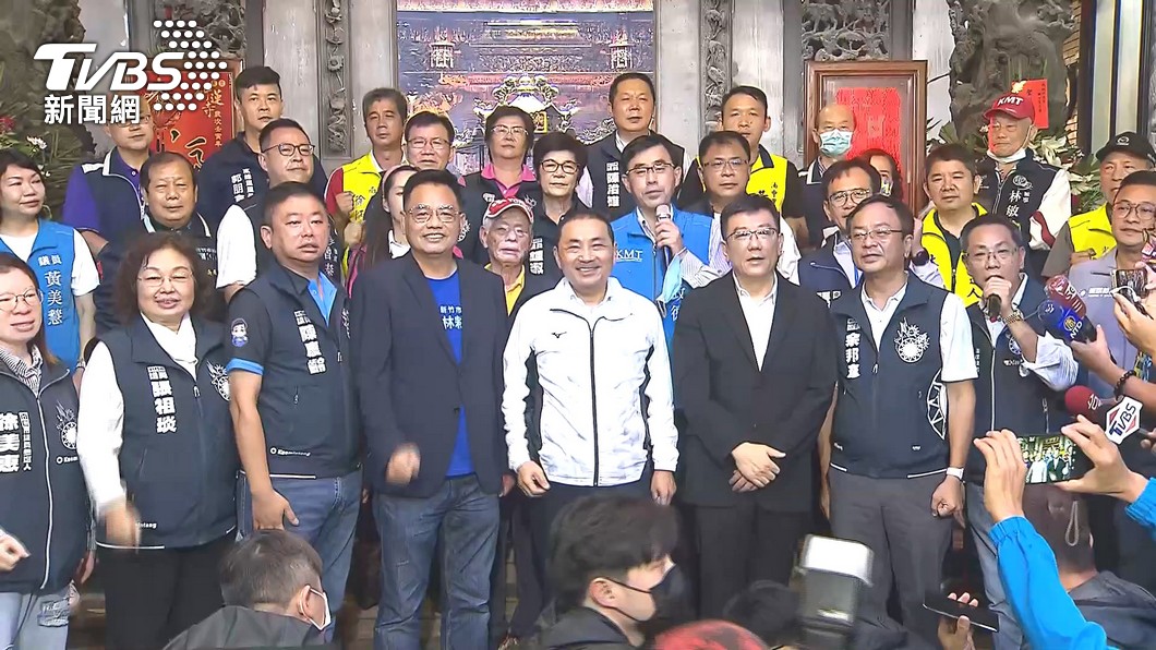 總統前哨戰正開打！ 兩醫師+神探拚「超前部署」│TVBS新聞網