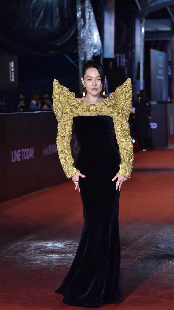 藍教頭說紅毯／3美出爐！Lulu奪冠 趙岱新「時尚胸」獲讚│TVBS新聞網