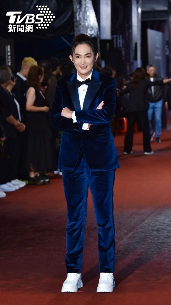金鐘57／紅毯5帥錢薇娟入列！姊夫AKIRA炸胸肌 江宏傑化身歐巴│TVBS新聞網