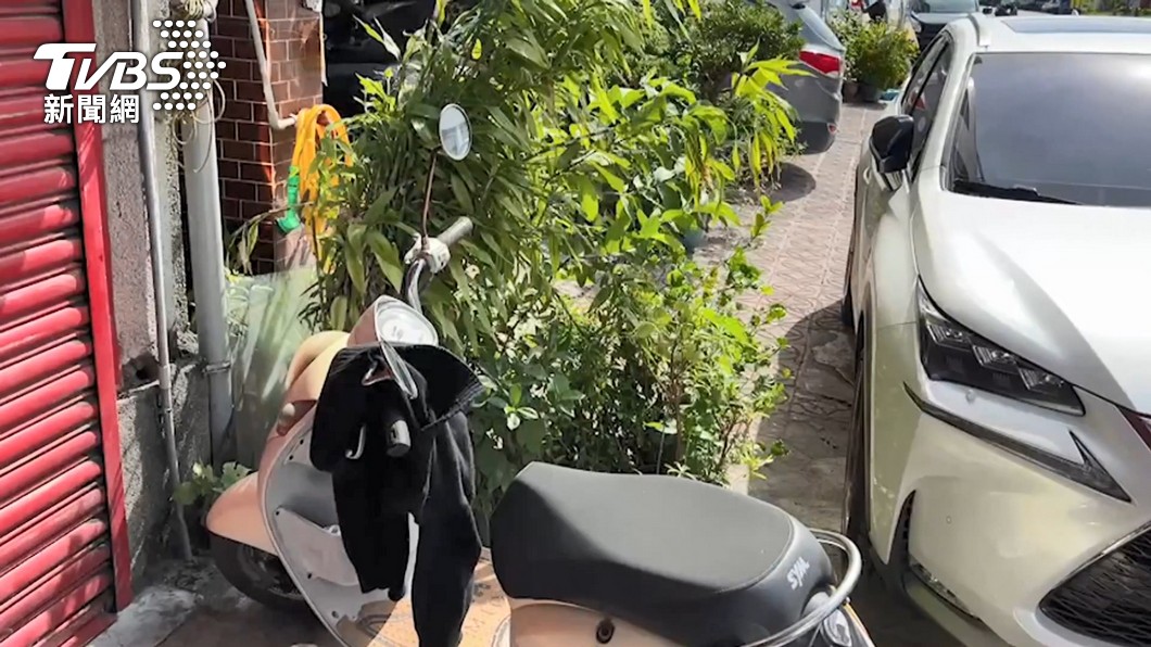 疑酒後爆口角 薑母鴨店門口「4打1」│TVBS新聞網