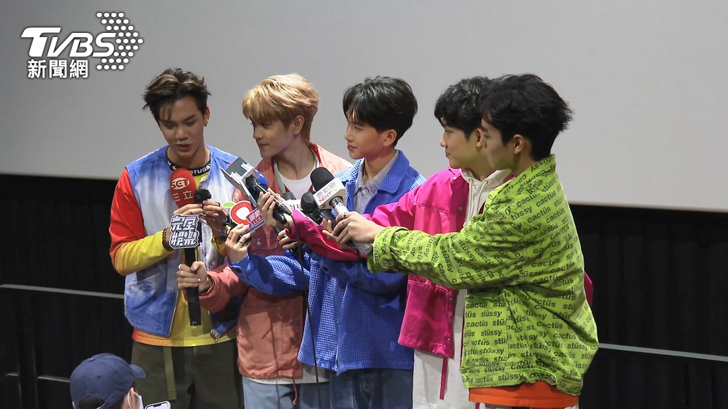 原子少年水星改名「AcQUA源少年」出道！首支MV看到哭......│首映│TVBS新聞網