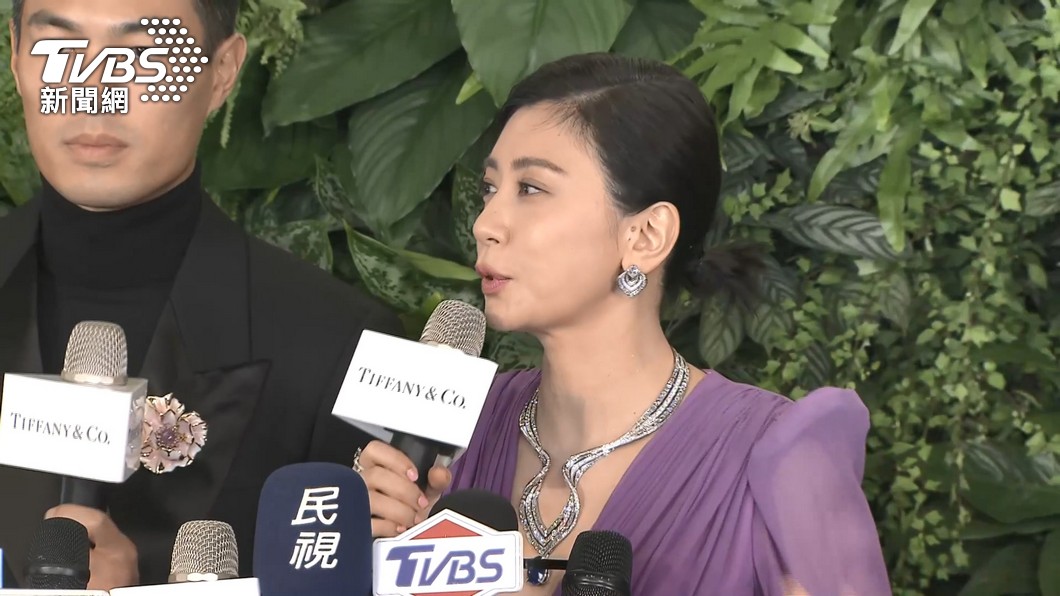 17歲梧桐妹頻曬性感照 賈靜雯喊「我都沒這樣」│TVBS新聞網