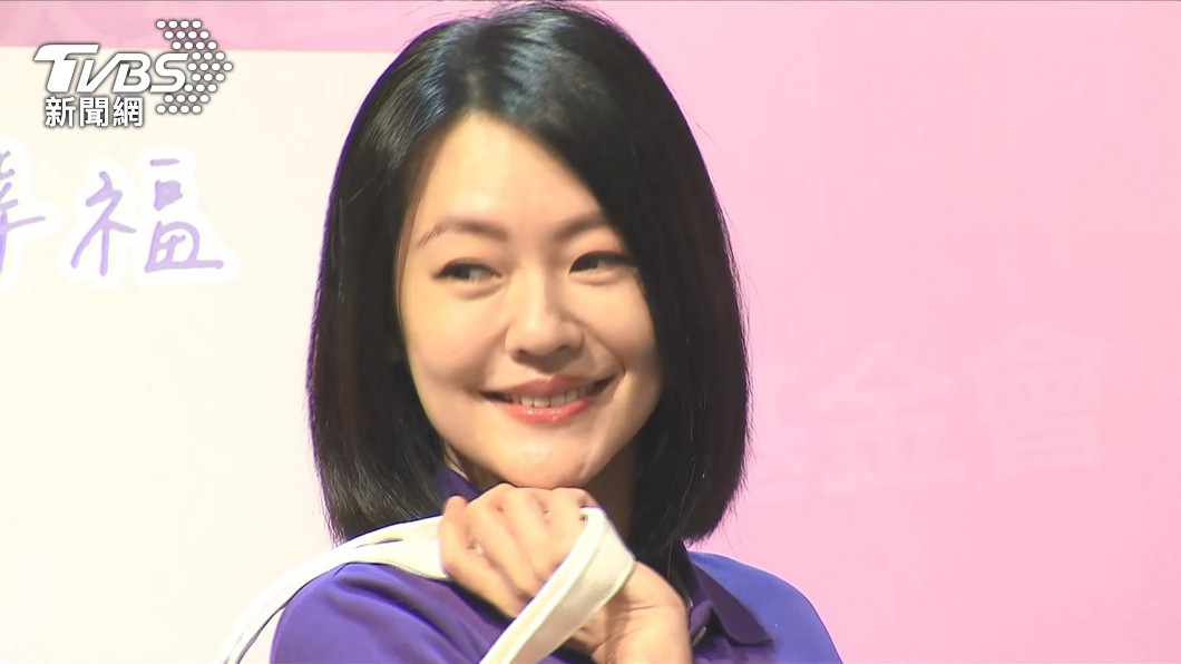 小S為許老三苦尋BLACKPINK高雄場門票！ 當場秀舞「我都會跳了」│具俊曄│TVBS新聞網