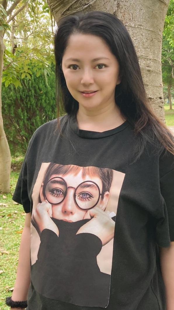 昔公園上演活春宮！傅天穎「街頭發傳單維生」認了轉行當房仲│TVBS新聞網