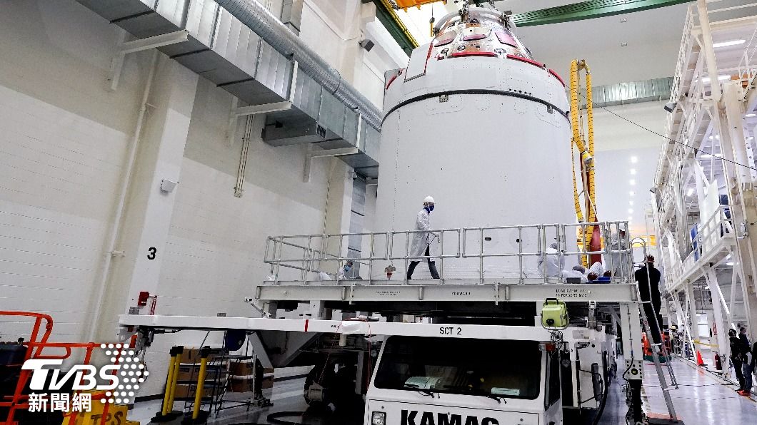 重返月球第一步 NASA阿提米絲太空船終順利升空│TVBS新聞網