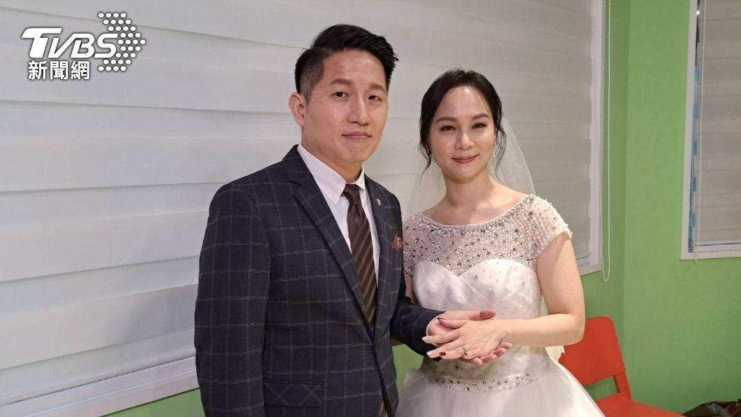 女F4成員Stacy交往10月閃嫁！ 披白紗曬婚戒噴淚：今晚開機│TVBS新聞網