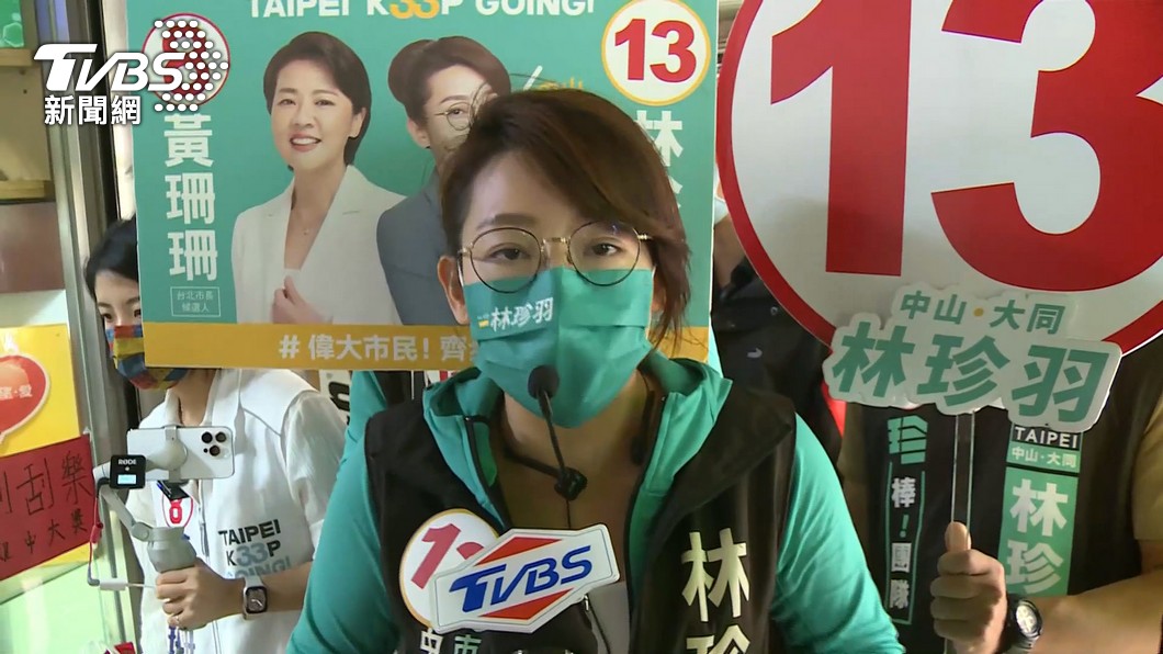 是妳？王世堅車掃巧遇黃珊珊 不顧黨紀喊了「這句話」│TVBS新聞網