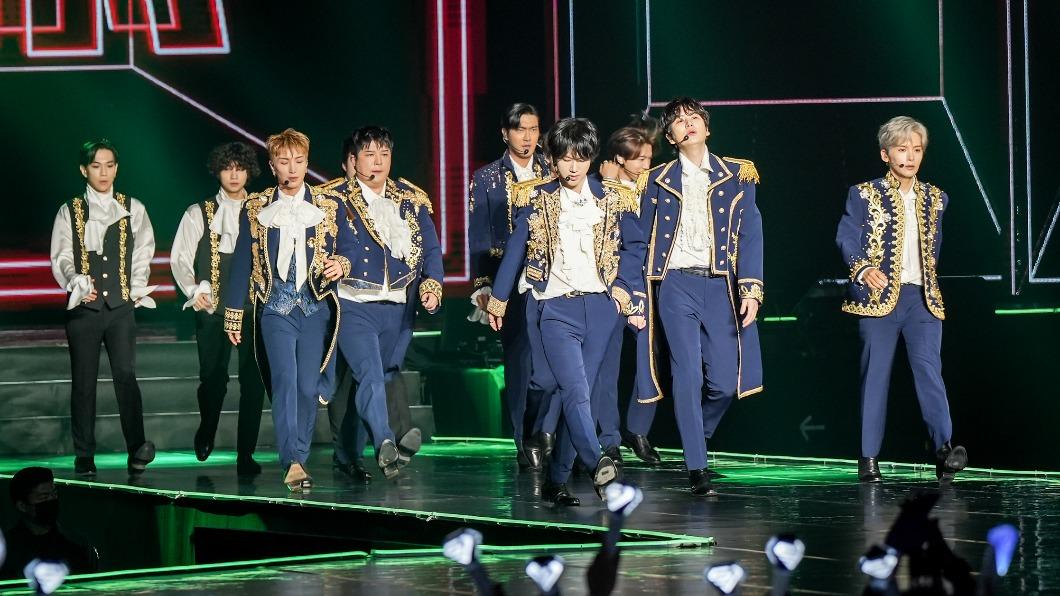 SJ始源無預警拋參政震撼！台上高喊「凍蒜」 狂叫粉絲去投票│TVBS新聞網