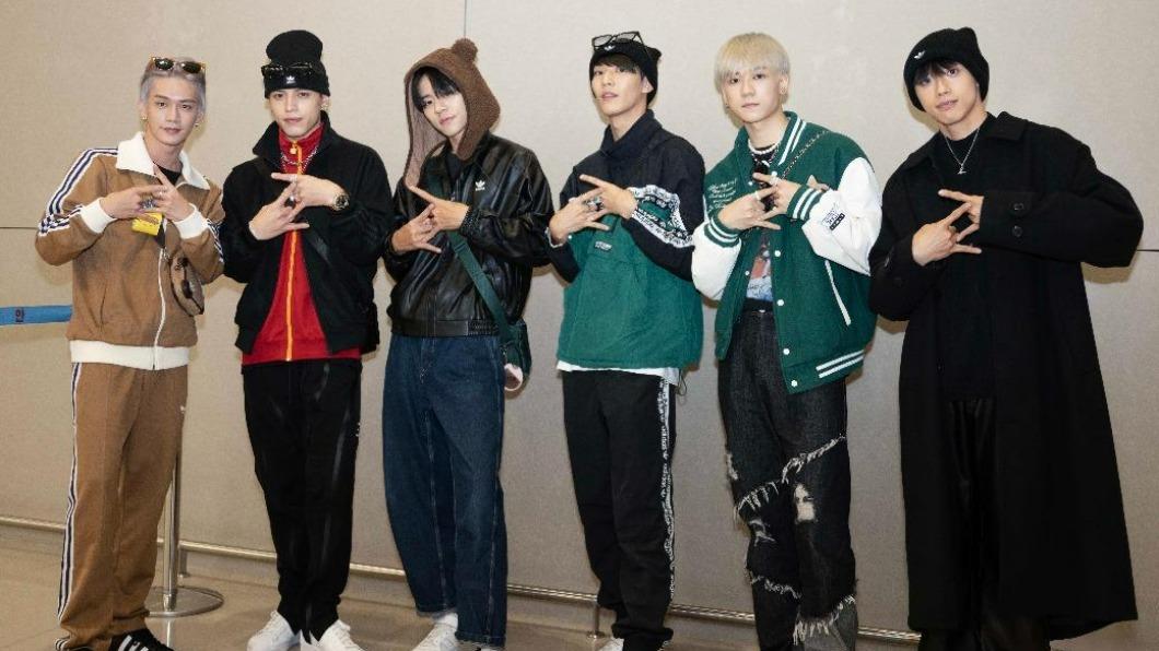 巨星耶誕演唱會／機智男孩 IT BOYZ出道！Ozone五堅情熱唱│TVBS新聞網