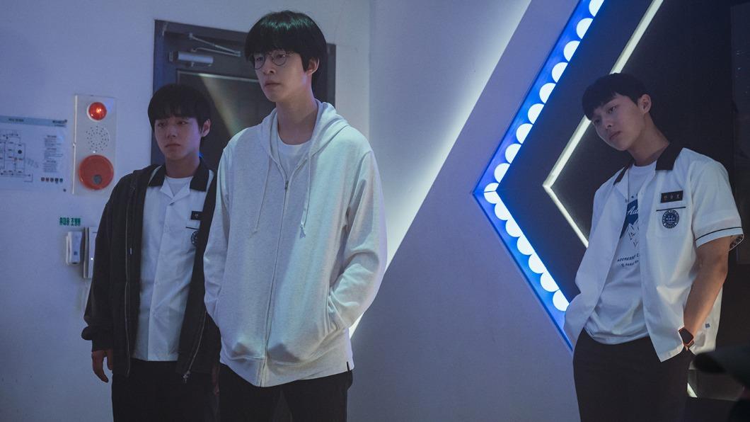 親吐「Wanna One」解散後心情 朴志訓坦言：很孤獨│TVBS新聞網