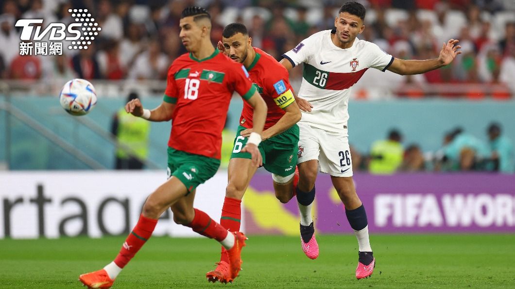 世足圖輯／葡萄牙不敵摩洛哥止步8強 C羅世界盃傳奇落淚謝幕│TVBS新聞網