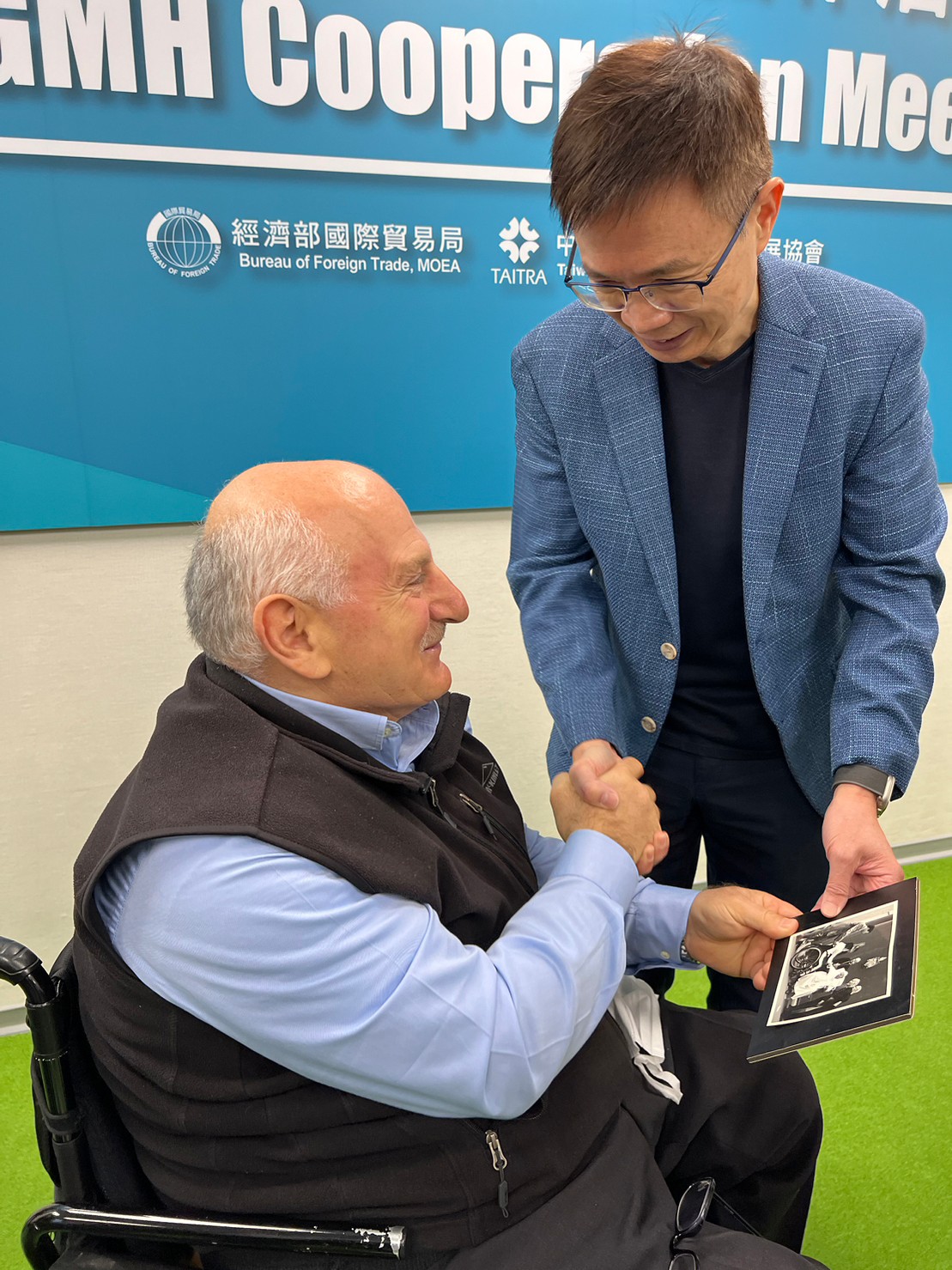 Taiwan can help 台灣輔具進軍土耳其、歐盟市場│醫材│GEV│全球殘疾者基金會│TVBS新聞網