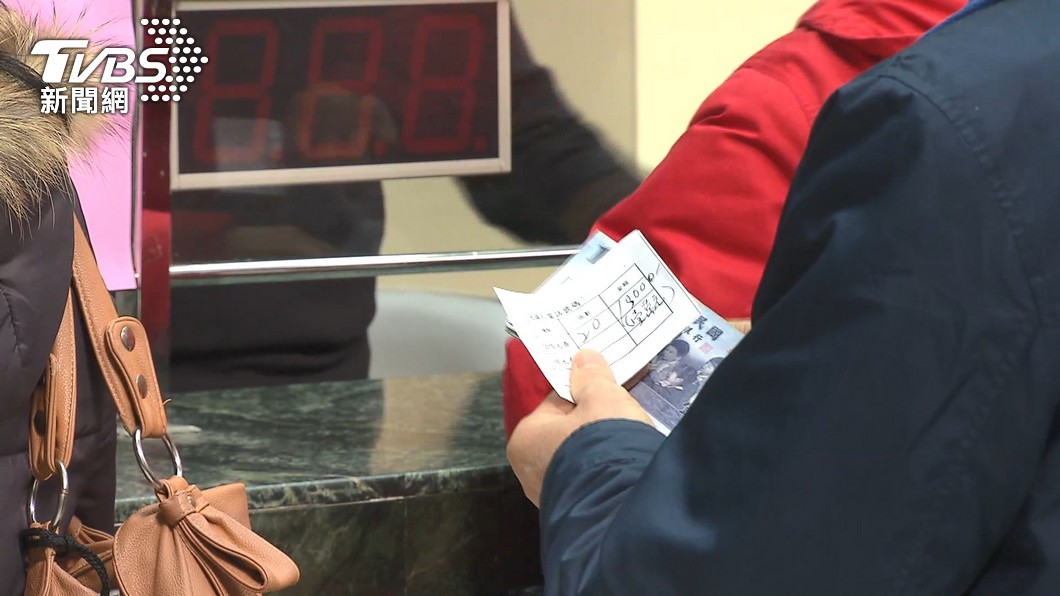 200萬買保健食品？清水警方及時阻詐救7旬夫妻│TVBS新聞網