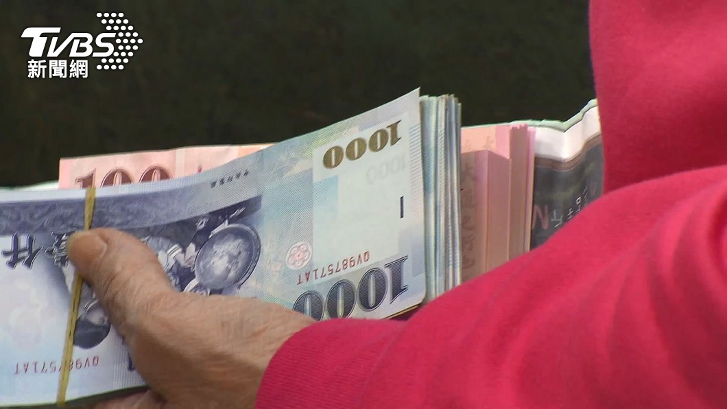 200萬買保健食品？清水警方及時阻詐救7旬夫妻│TVBS新聞網