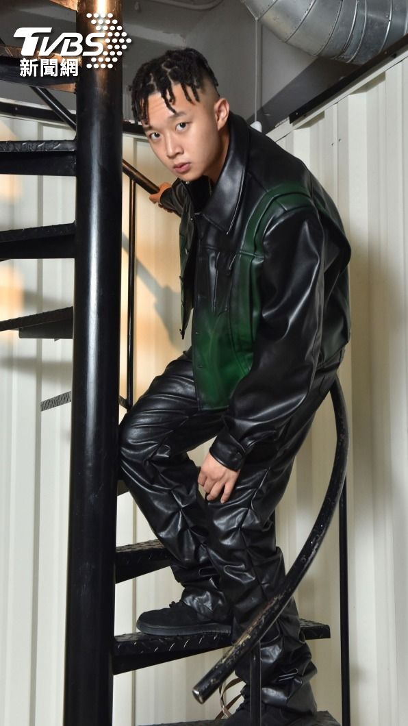 專訪／Yappy嚴重車禍患PTSD「靠冥想救贖」 3歲登台尿布塞滿紅包│TVBS新聞網