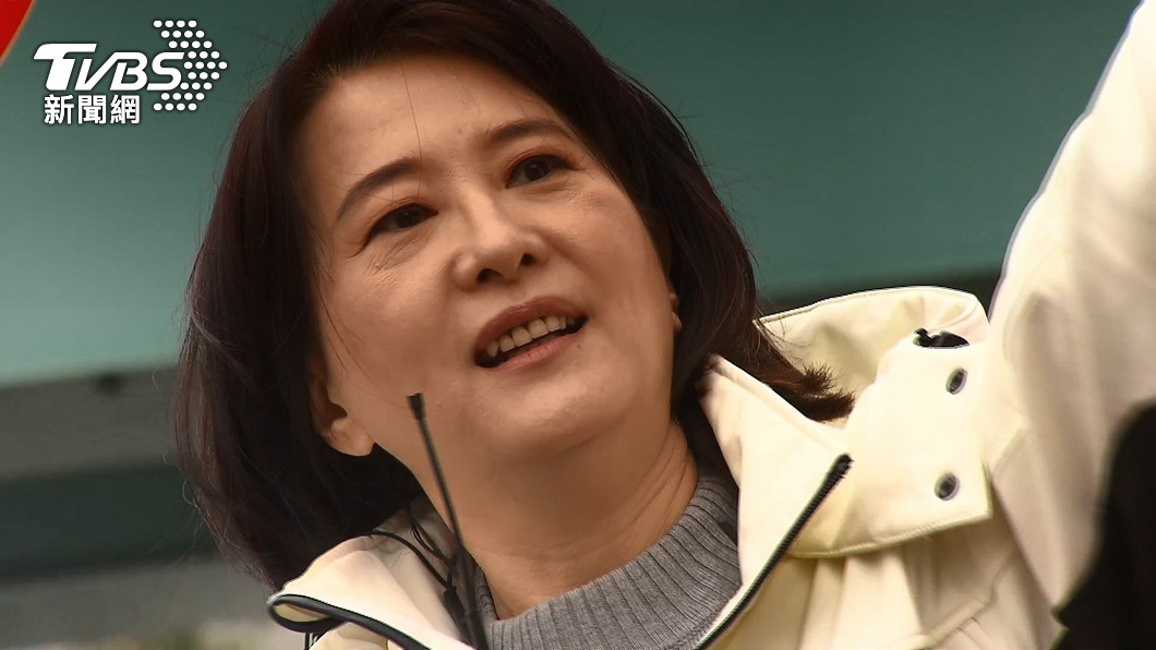 領補助款挨轟！王鴻薇搬蔡培慧 批綠雙標│TVBS新聞網